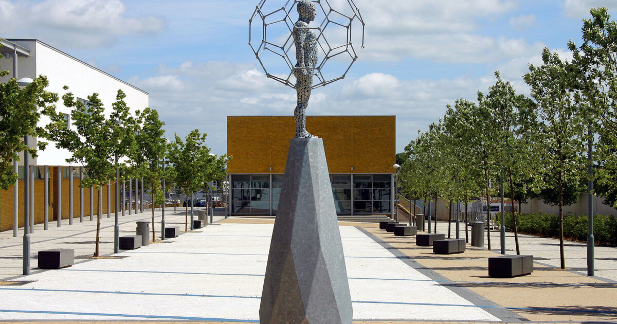 John Hunt of Everest Community College - Projects - HED